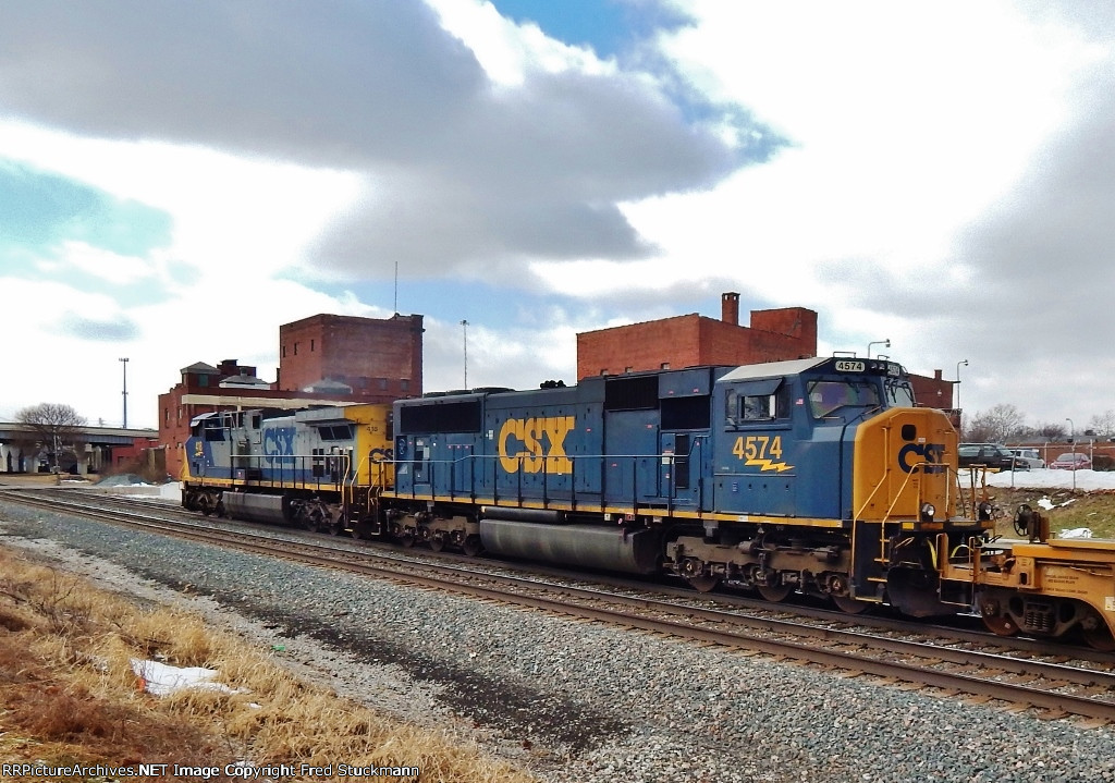 CSX 4574